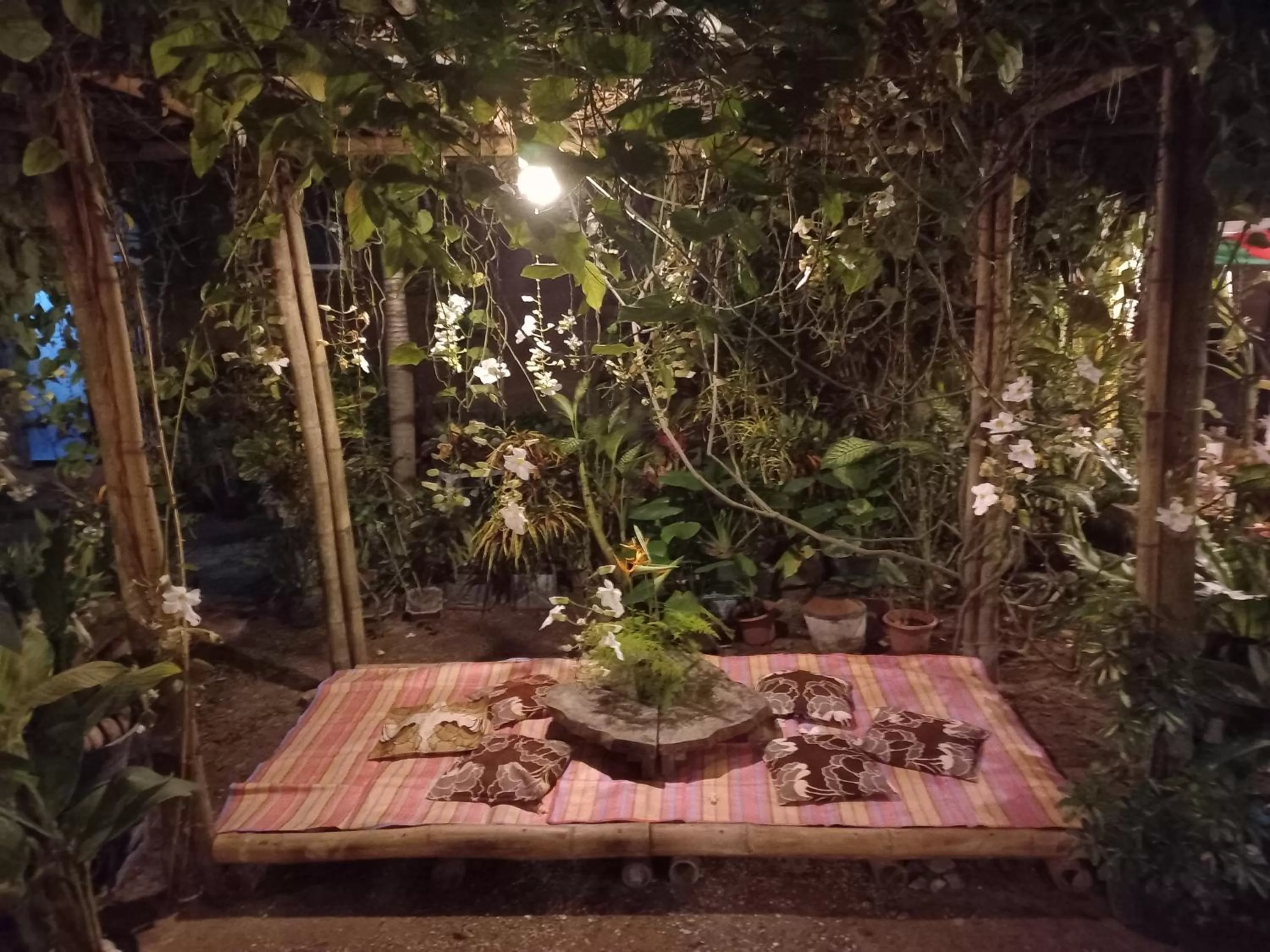 Chateau De Aow, Carles, Philippines - from $15 - Hotels21