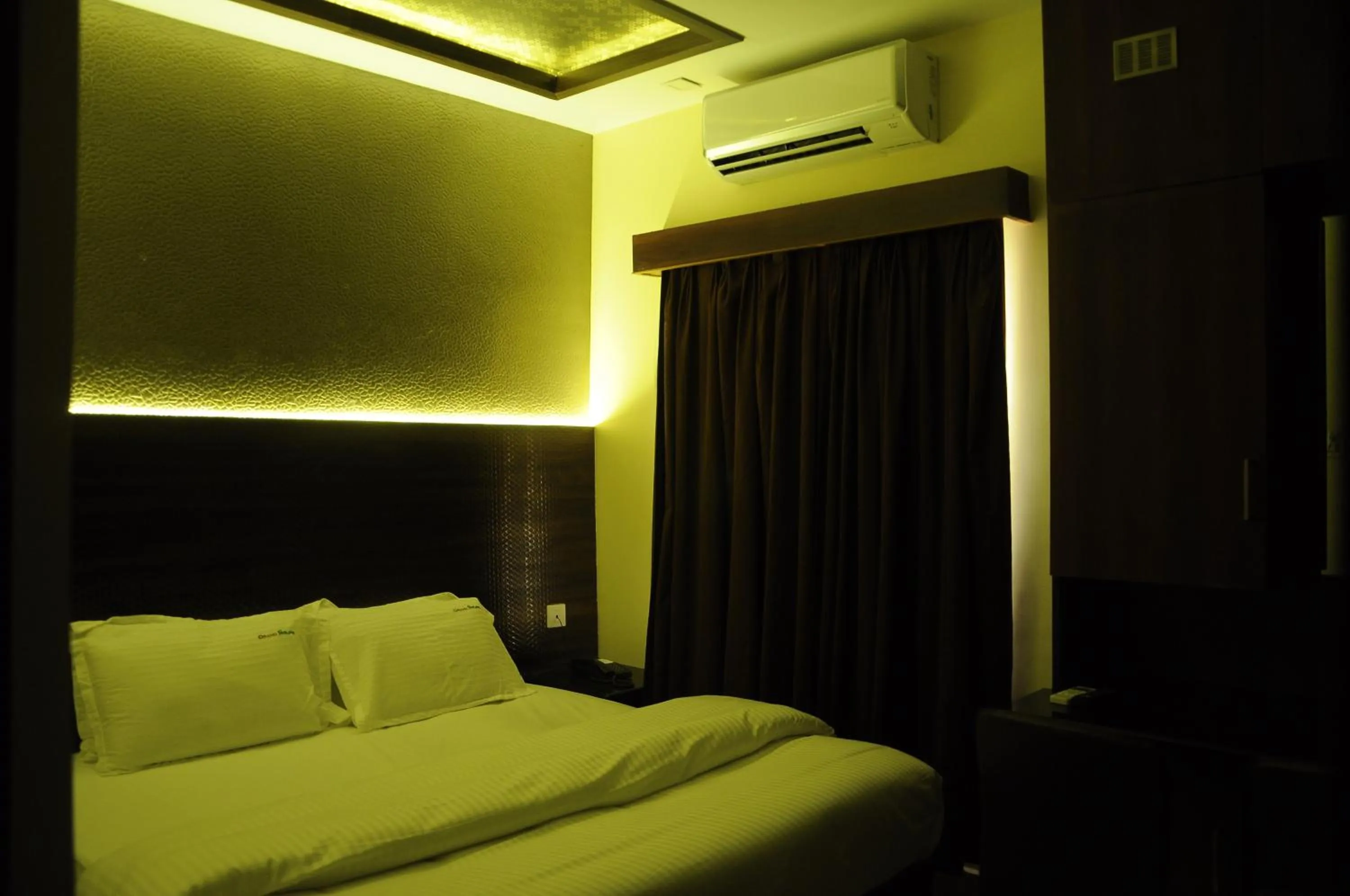 Hotel Grand Parkway, Chennai, India - from - Hotels21